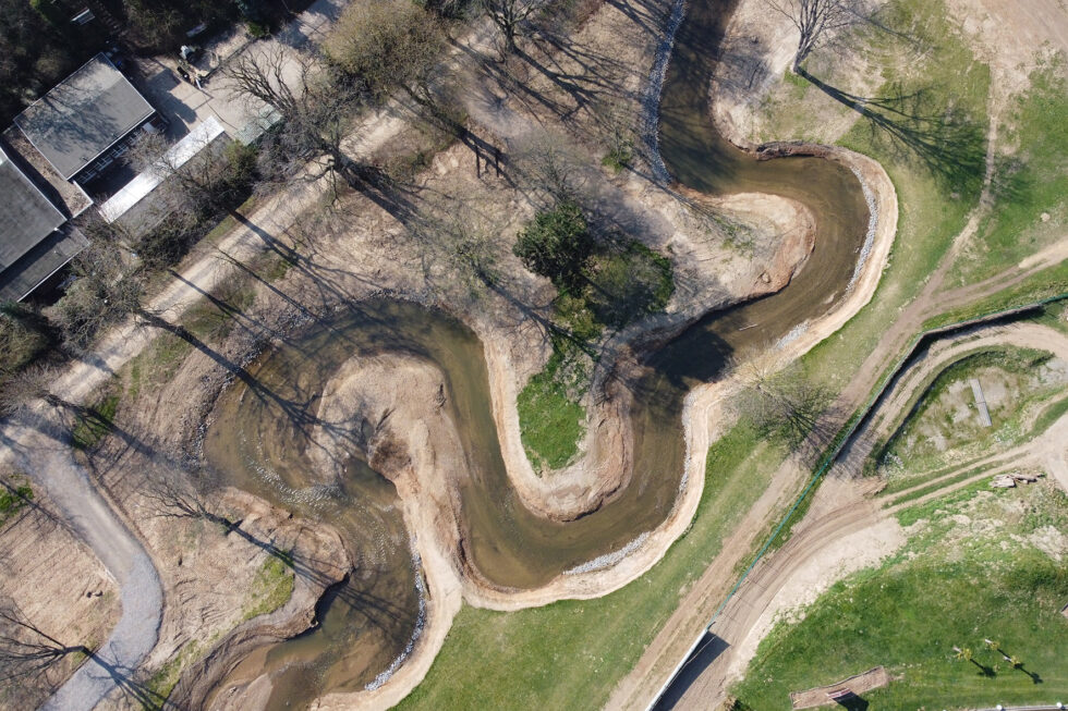 Die neue Erft im Erftpark Euskirchen - Erftverband